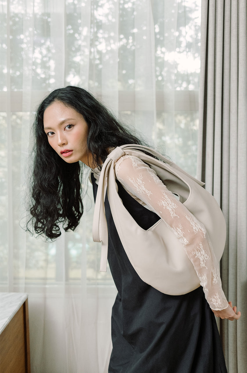 Orby Broken White – Nubuk Bags